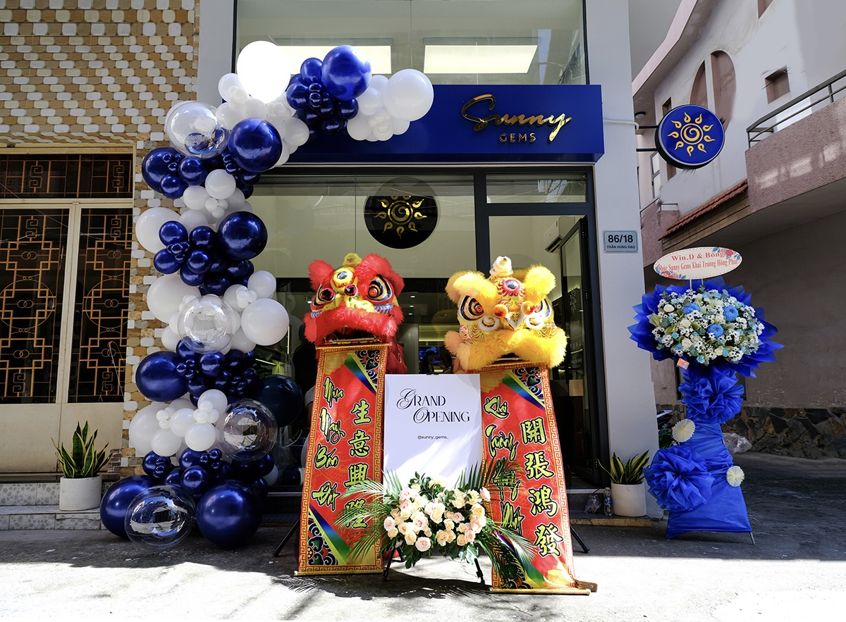 Sunny Gems Chính Thức Khai Trương Showroom Tại Quận 5, Lan Tỏa Năng ...